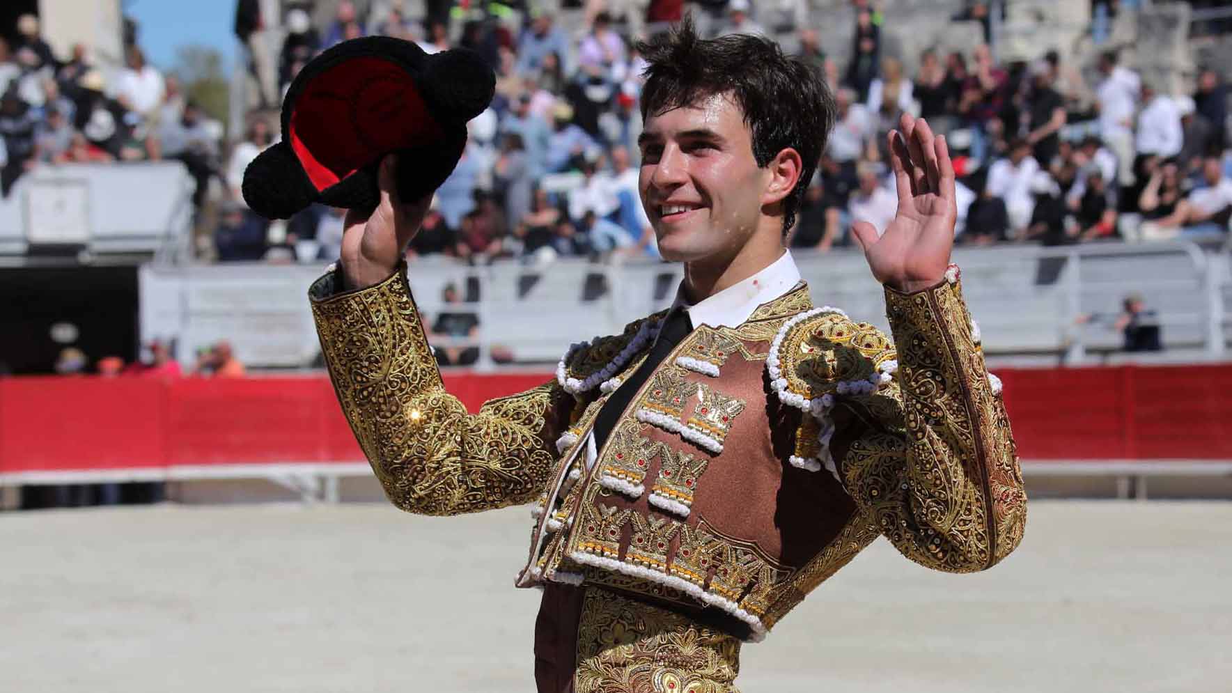 Arles NSP, à Samuel Navalon la seule oreille - Tertulias